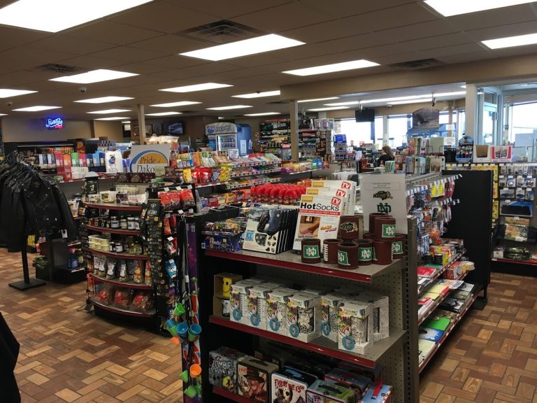 Convenience Store – SchatzCrossroads